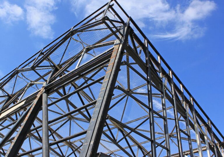 Five key commodity trends to watch for in 2025 | Oxford Economics